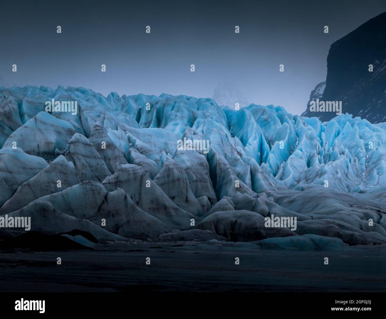 Dramatic Svinafell Glacier in Iceland Stock Photo - Alamy