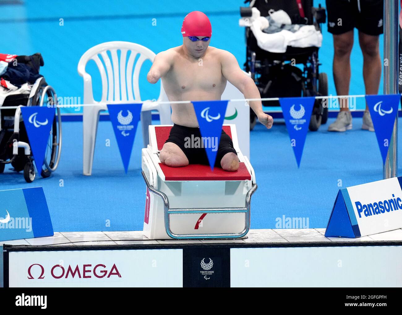 Great Britain's Lyndon Longhorne during the Men's 100m Freestyle S4 ...