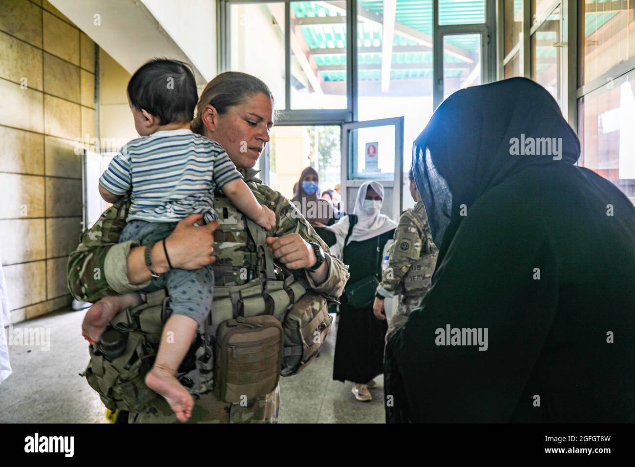 Air evacuation officer hi-res stock photography and images - Alamy