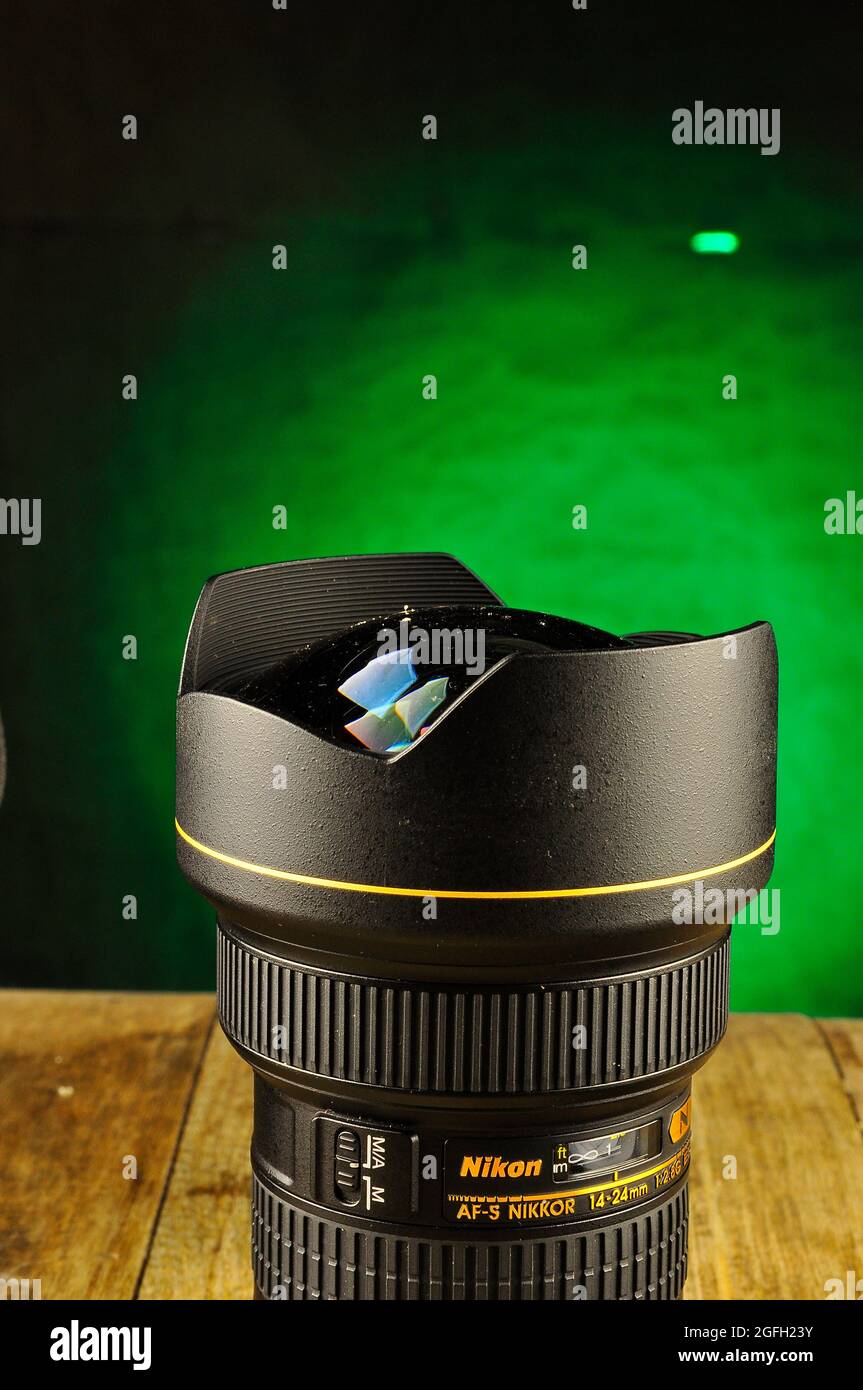 Nikon super zoom lens 14-24mm on studio shot Stock Photo - Alamy