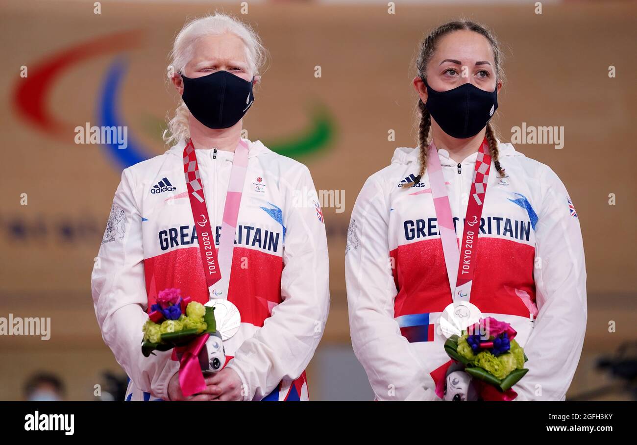 Great Britain's Aileen McGlynn and pilot Helen Scott receive their ...