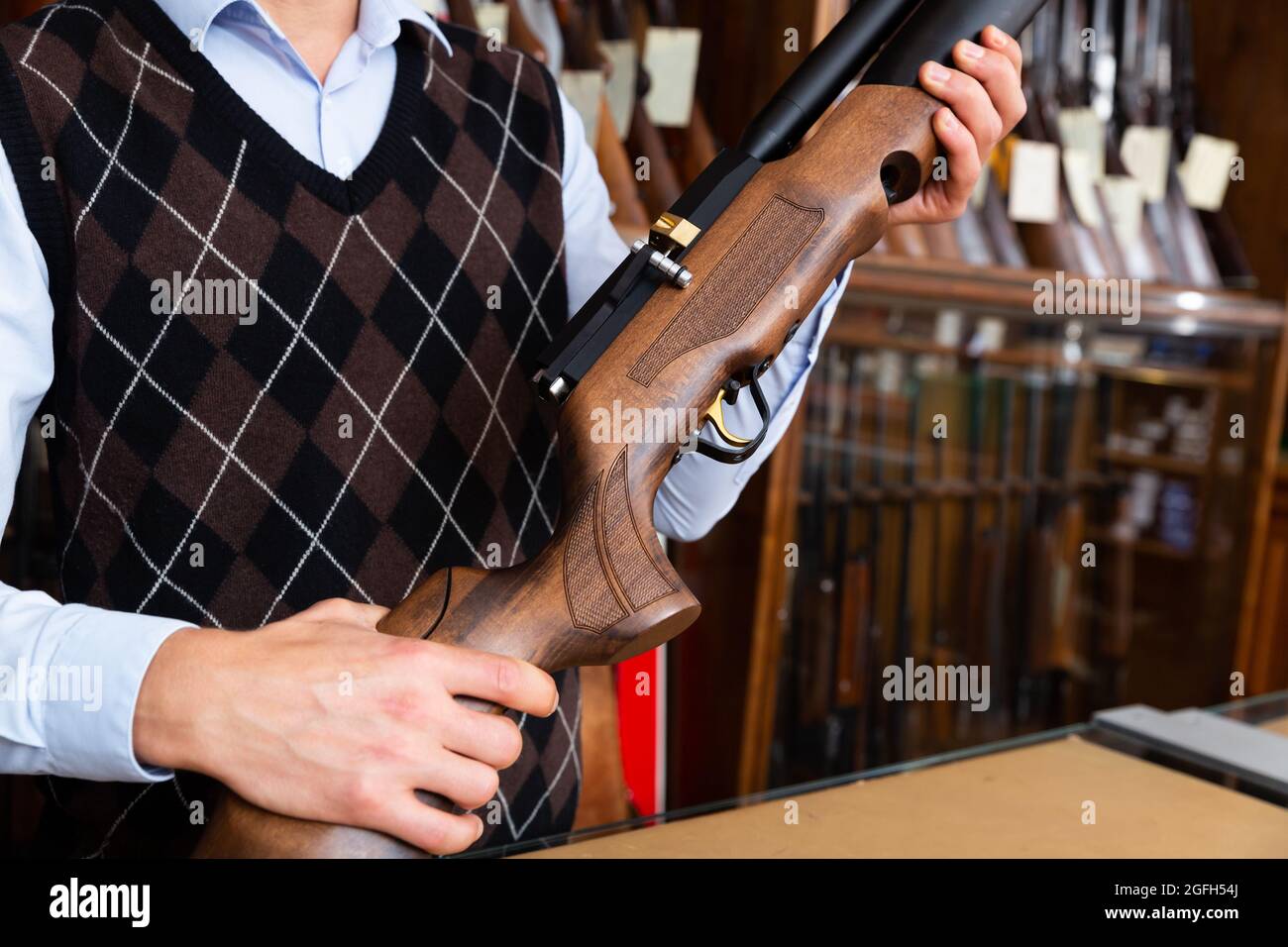 Pump action rifle hi-res stock photography and images - Alamy