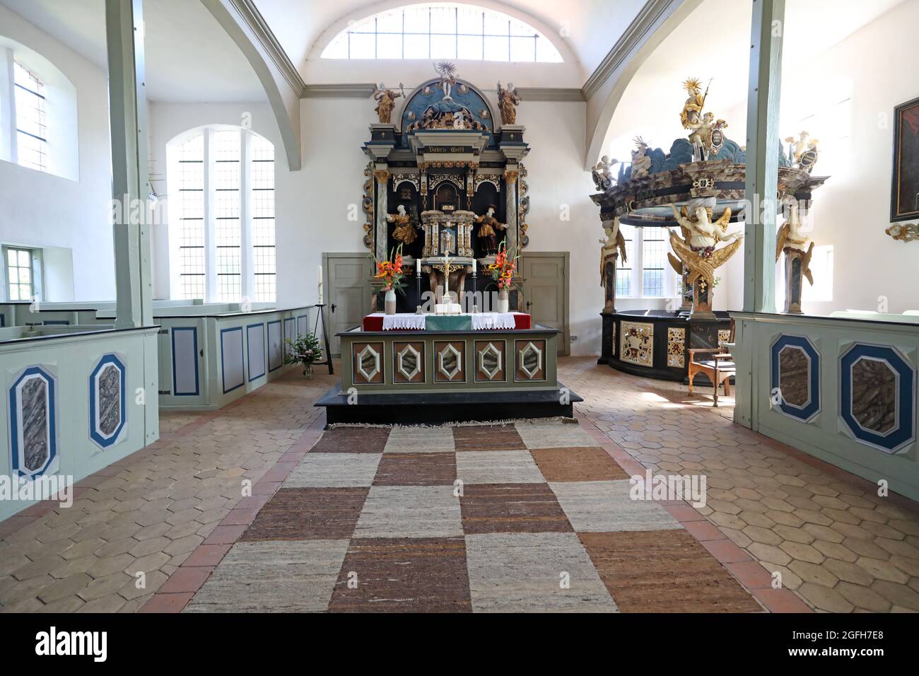 Prerow, Germany. 23rd Aug, 2021. The 18th century sailor's church is ...