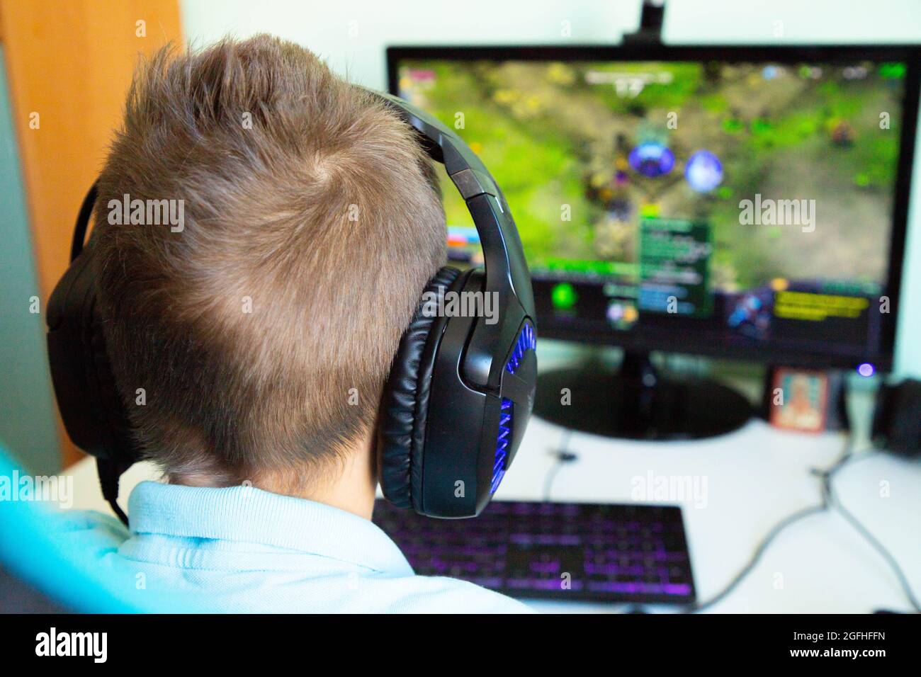 Multiplayer activity hi-res stock photography and images - Alamy