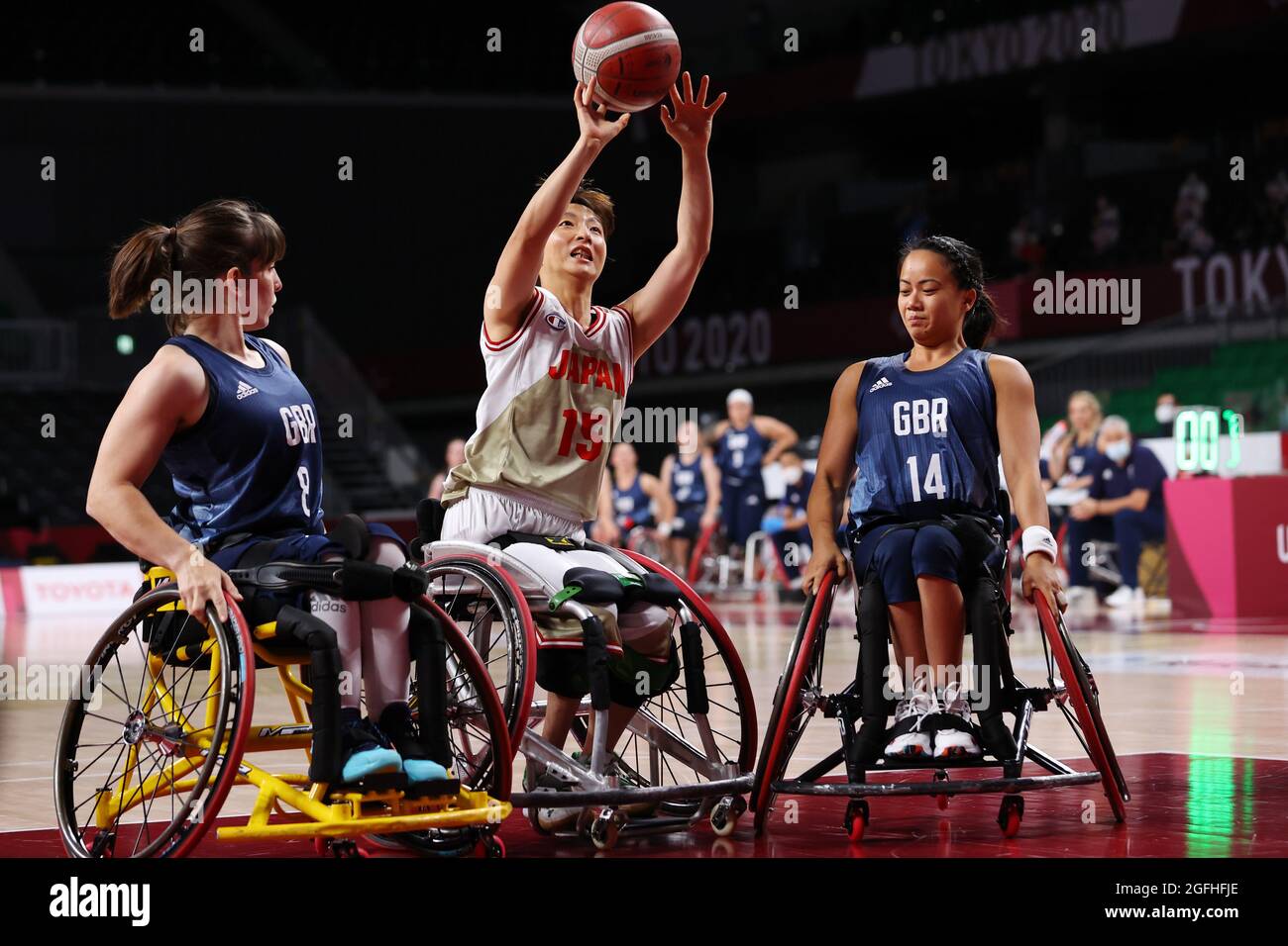 Tokyo, Japan. 26th Aug, 2021. (L-R) Laurie Williams (GBR), Mari Amimoto ...