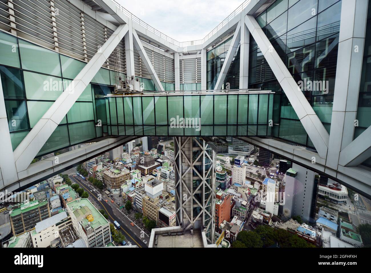 The iconic Jongno tower in Seoul, South Korea Stock Photo - Alamy