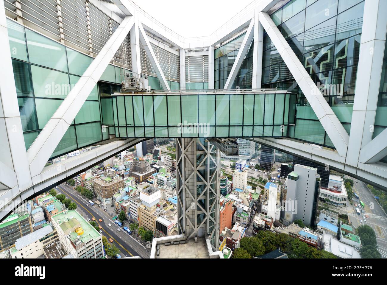 The iconic Jongno tower in Seoul, South Korea Stock Photo - Alamy
