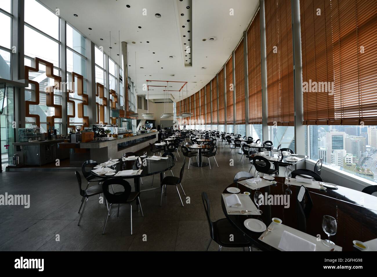 The iconic Jongno tower in Seoul, South Korea Stock Photo - Alamy