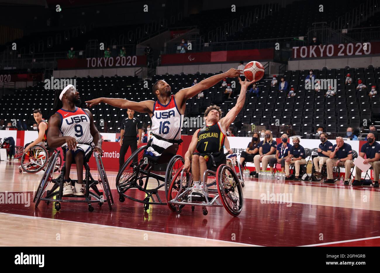 Josef matt hi-res stock photography and images - Alamy