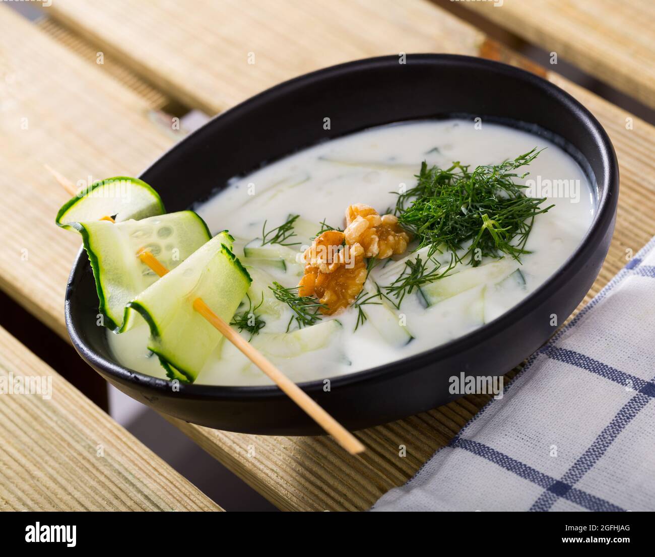 Traditional Bulgarian dish Tarator Stock Photo - Alamy