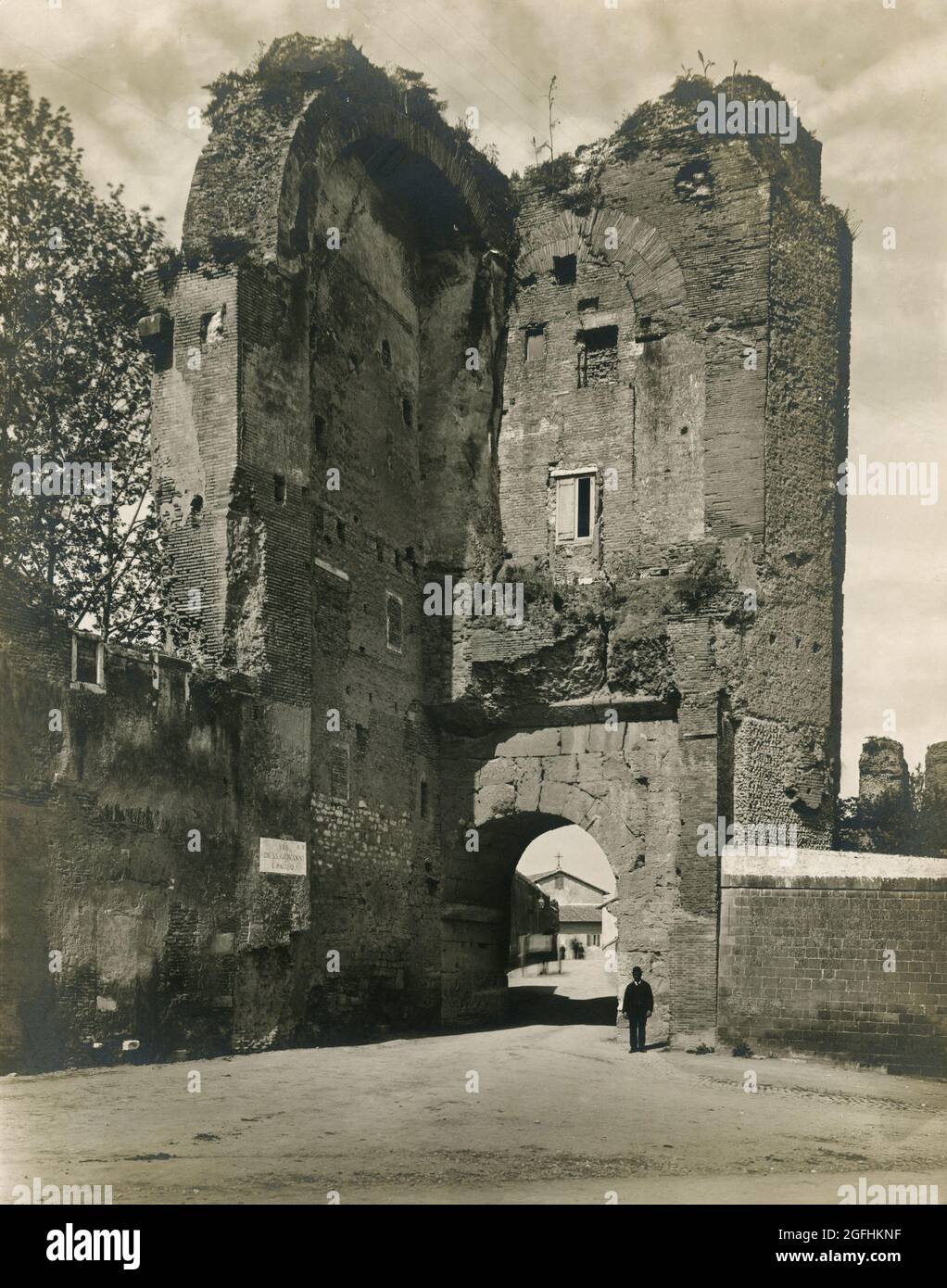 Arch of dolabella hi-res stock photography and images - Alamy