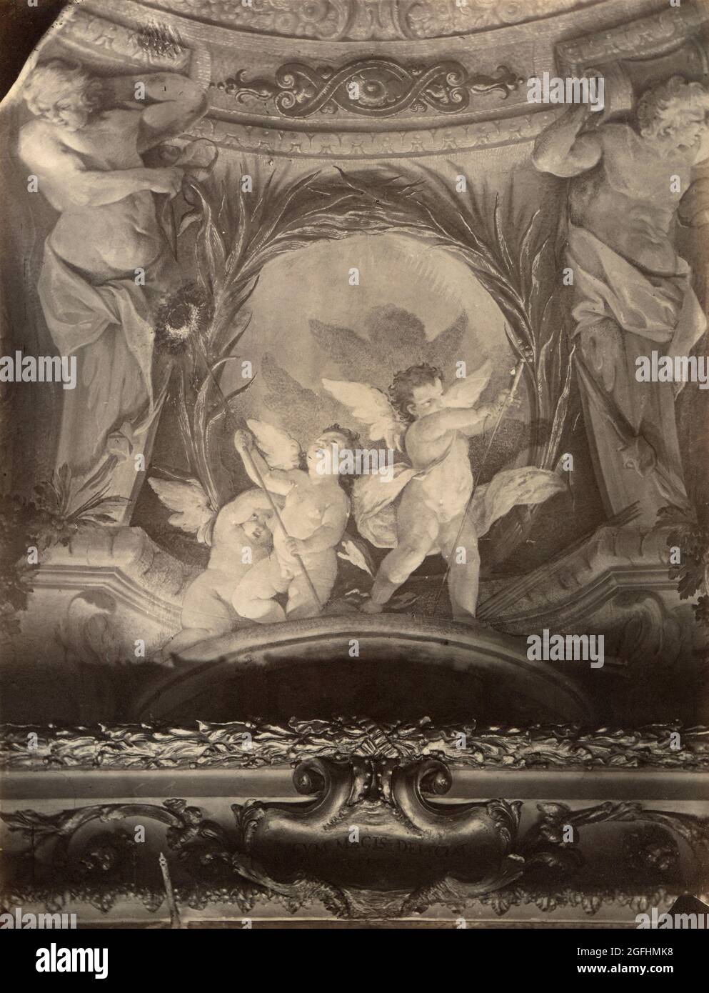 Fresco of angels hi-res stock photography and images - Alamy