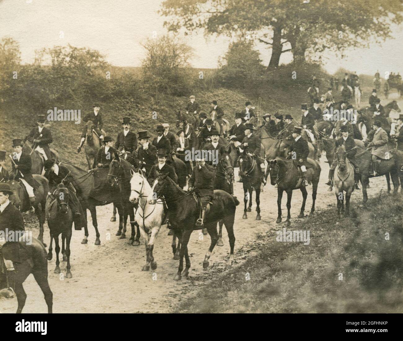 Horse riders ready for fox hunting, UK 1908 Stock Photo - Alamy