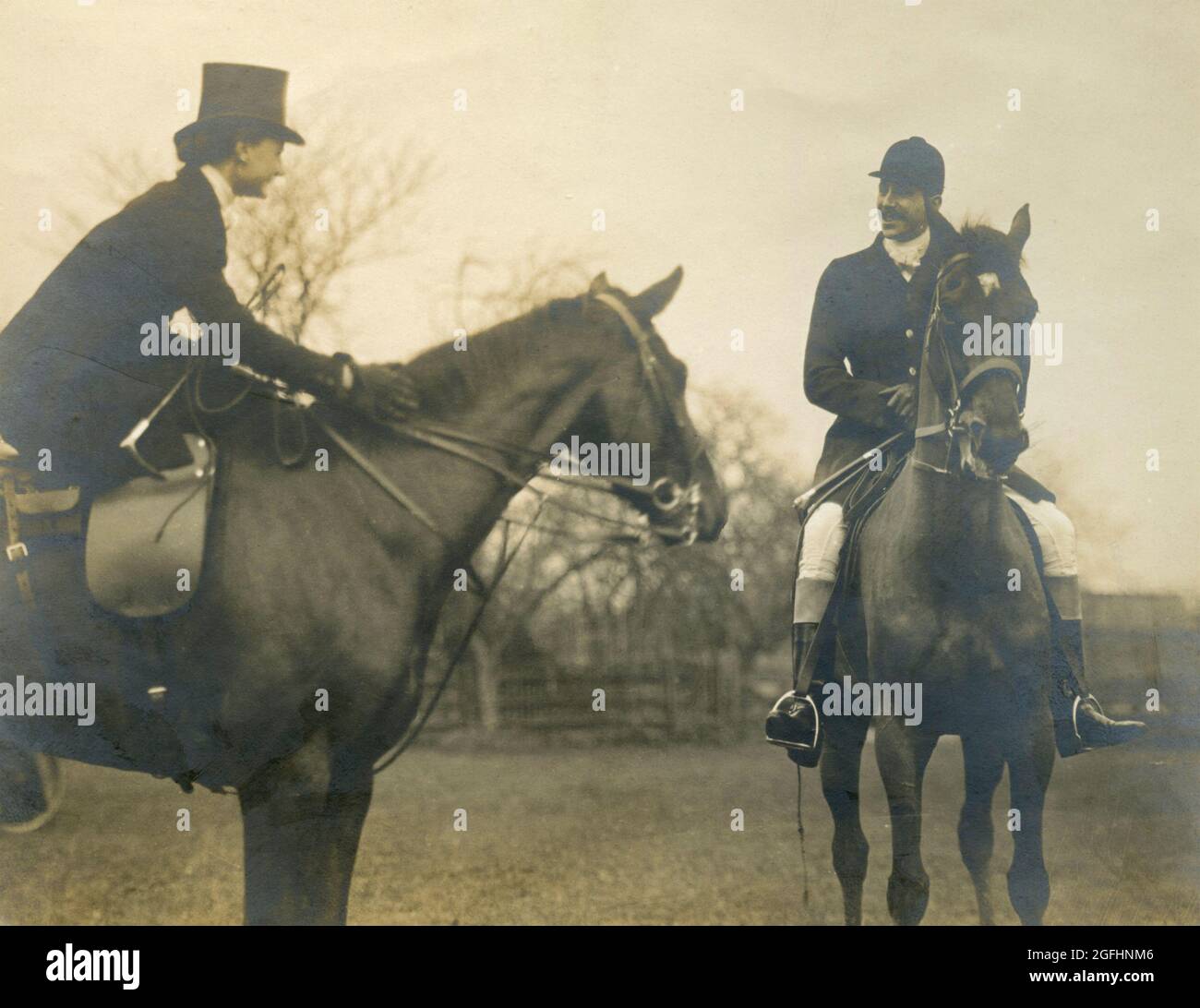 Horse riders in the countryside for fox hunting, UK 1908 Stock Photo ...