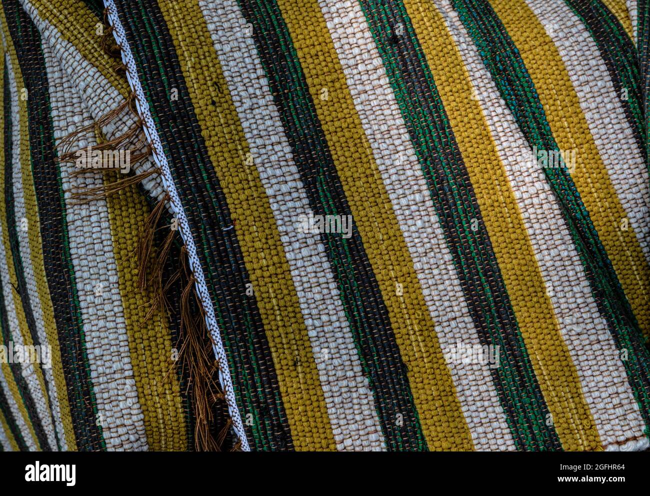 traditional romanian rug carpet background Stock Photo - Alamy