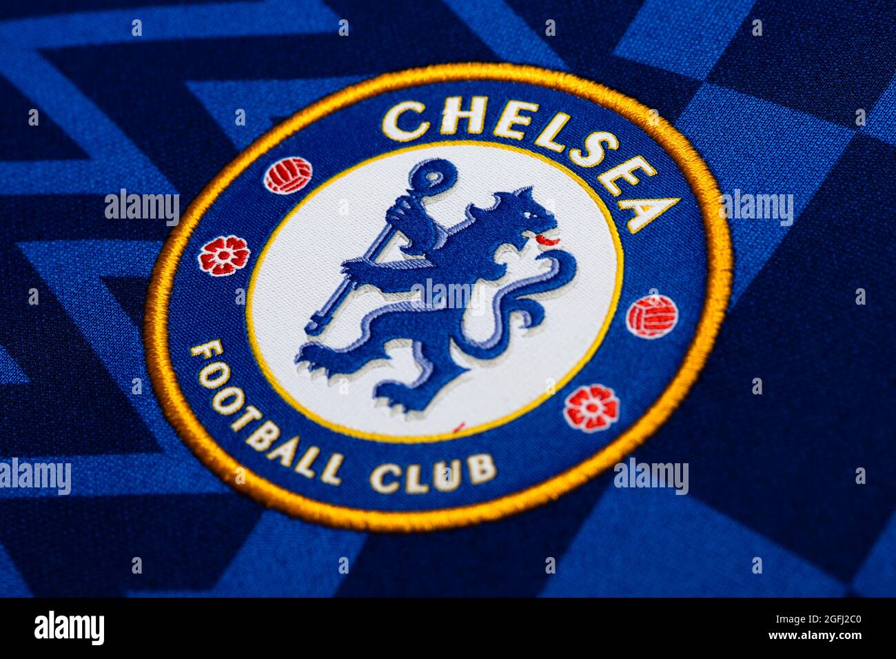 Chelsea fc logo hi-res stock photography and images - Alamy