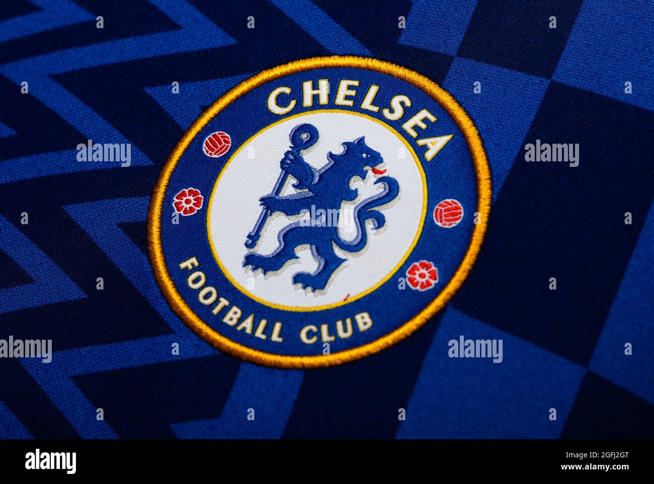 Chelsea fc logo hi-res stock photography and images - Alamy