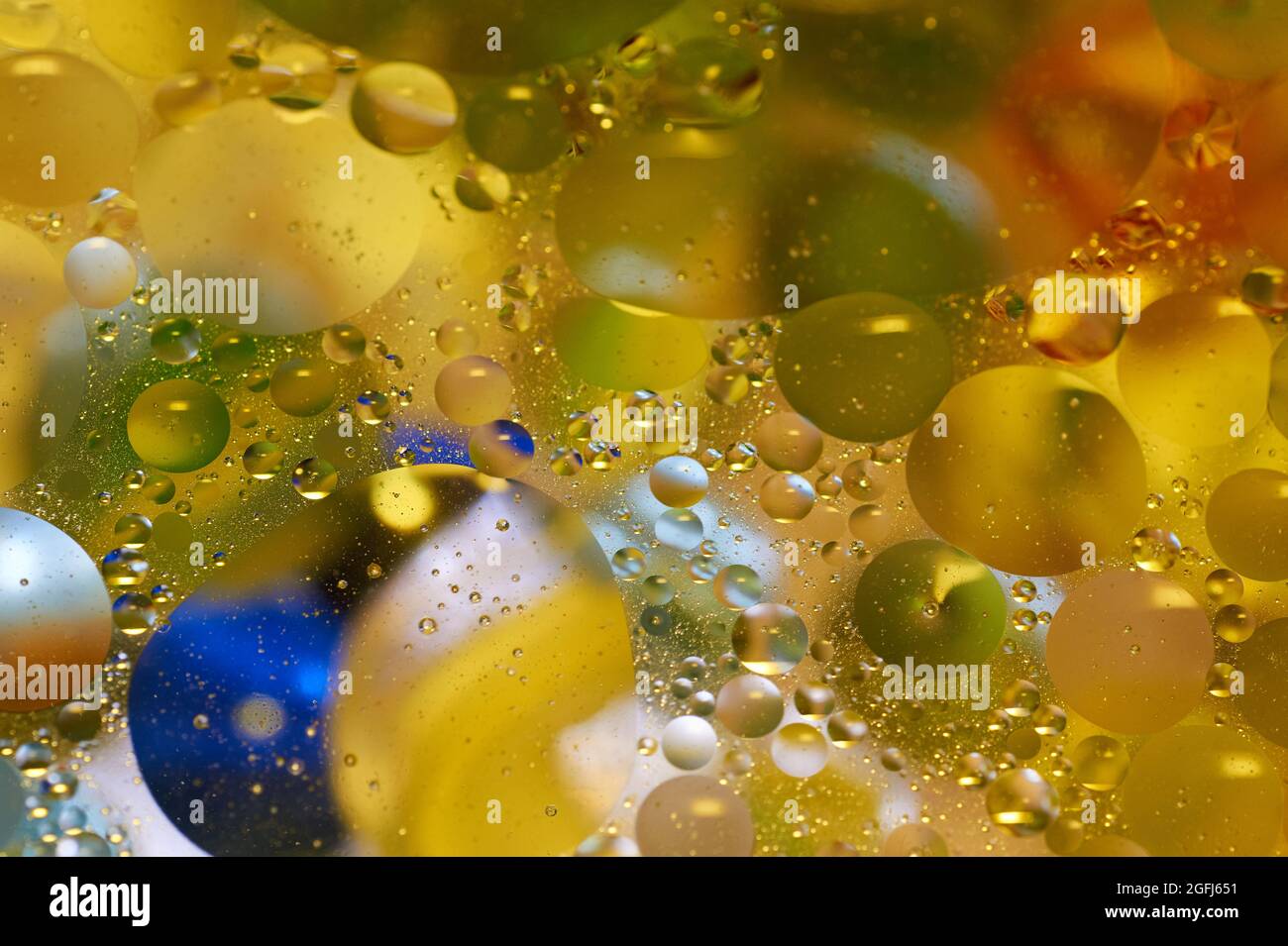 floating in the water abstract colorful oil drops Stock Photo - Alamy