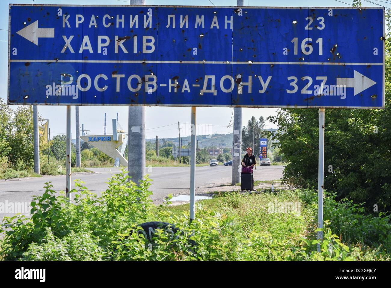 Ukrainian Road Signs High Resolution Stock Photography and Images - Alamy