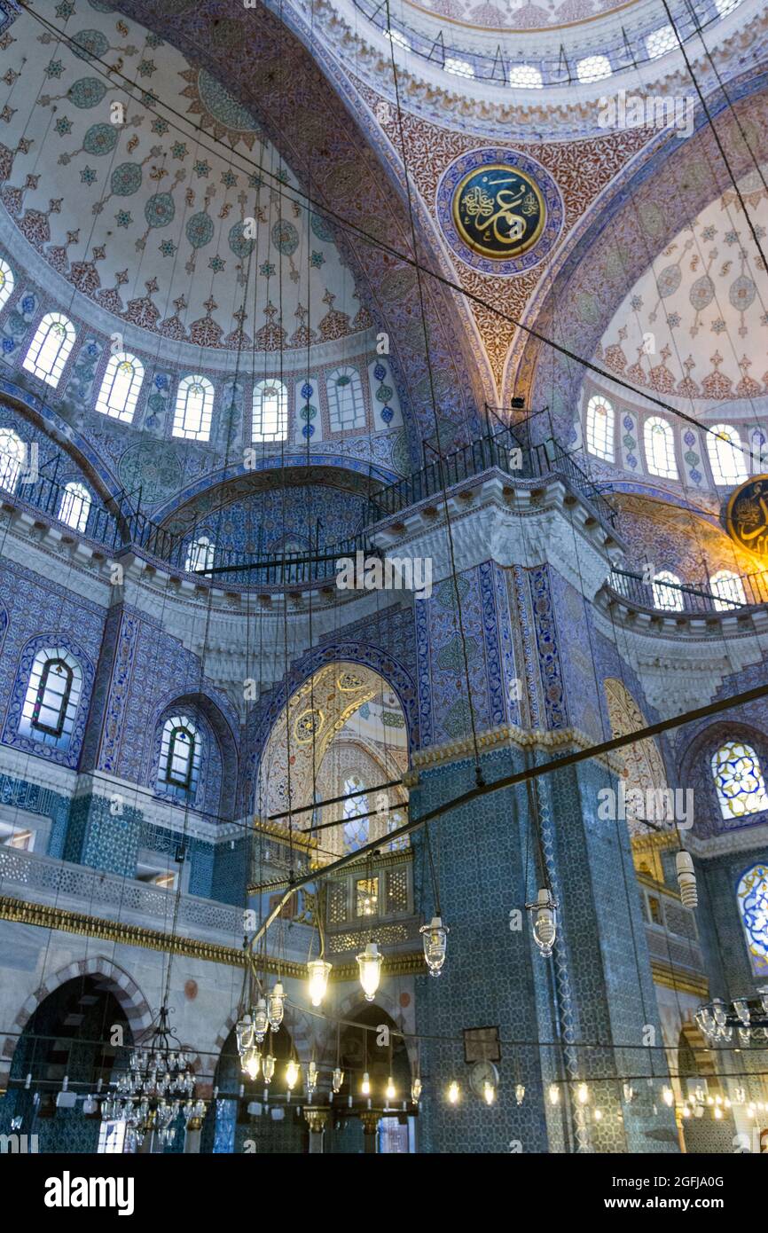 The interior of the New Mosque originally named the Valide Sultan ...