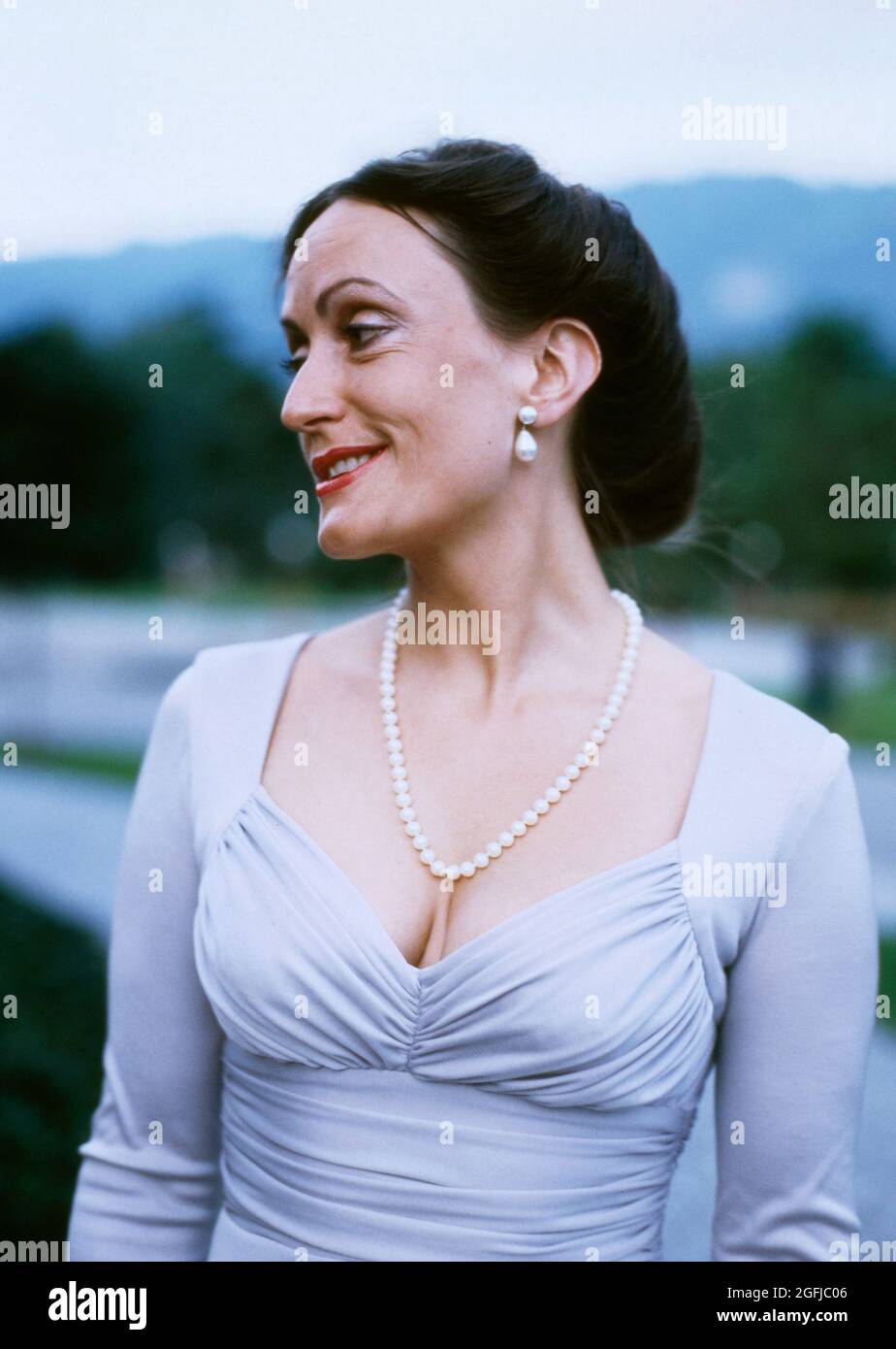 Kanadische mezzosopranistin hi-res stock photography and images - Alamy