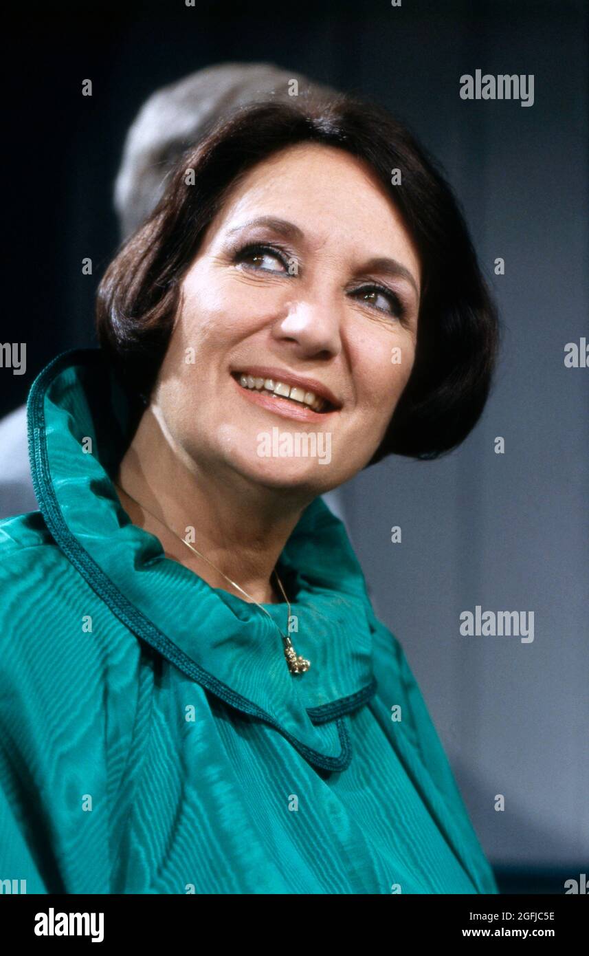 German opera singer soprano hi-res stock photography and images - Alamy