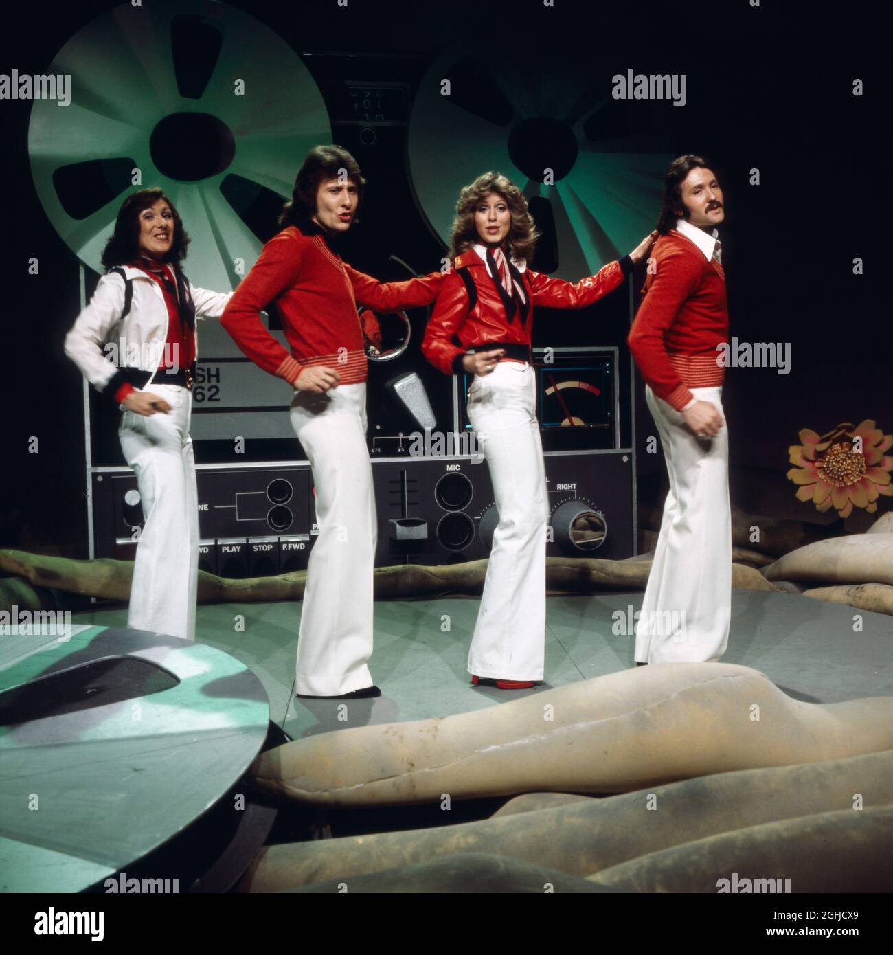 The Brotherhood of Man, britische Pop Gruppe, Nicky Stevens, Lee ...
