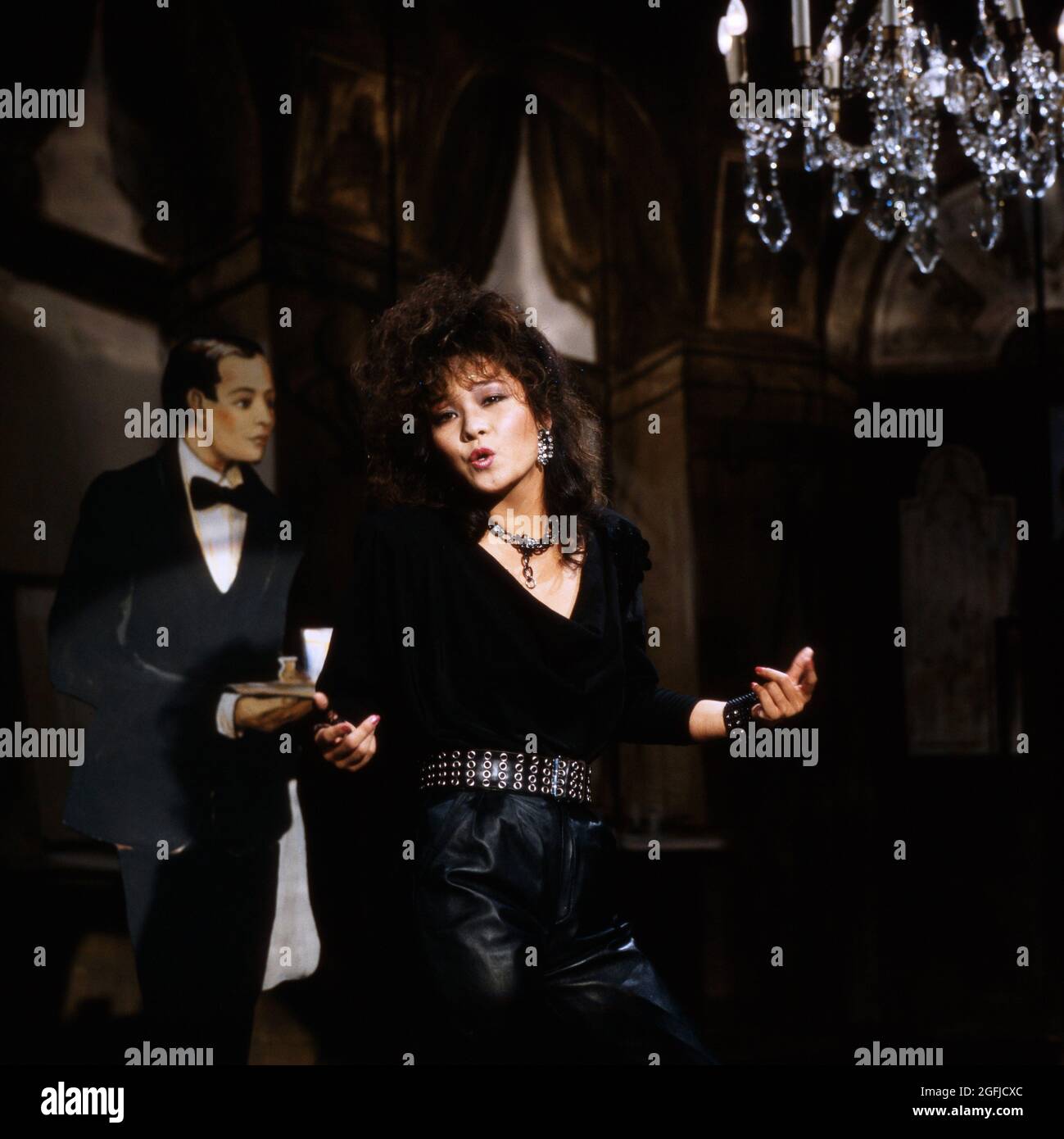 Hiroko Murata, Deutsch-Japanerin, Sängerin und Moderatorin der ZDF ...