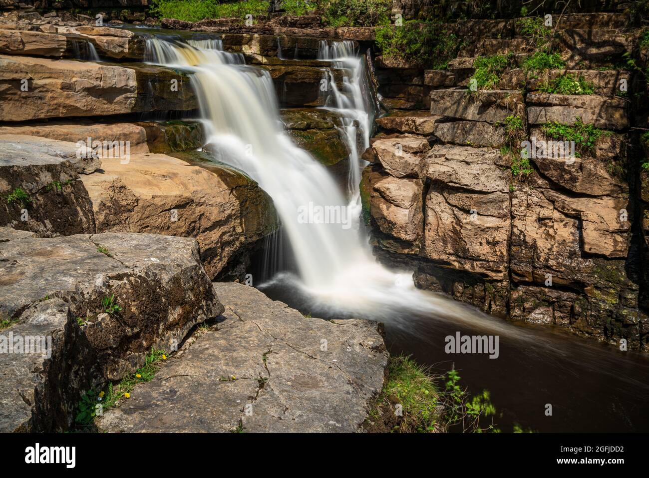 Keld waterfalls hi-res stock photography and images - Alamy