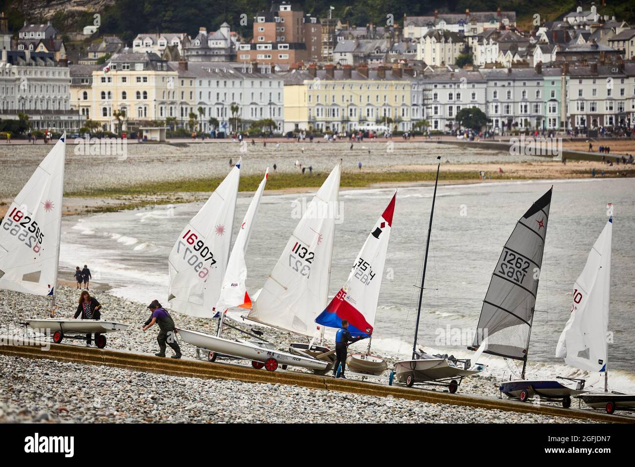 Jetty for racing boats hi-res stock photography and images - Alamy