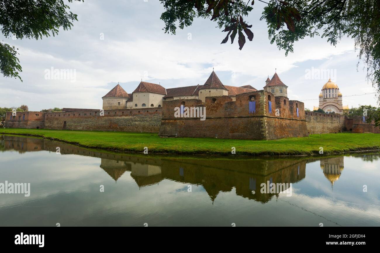 Image of Castle in Fagaras Stock Photo - Alamy