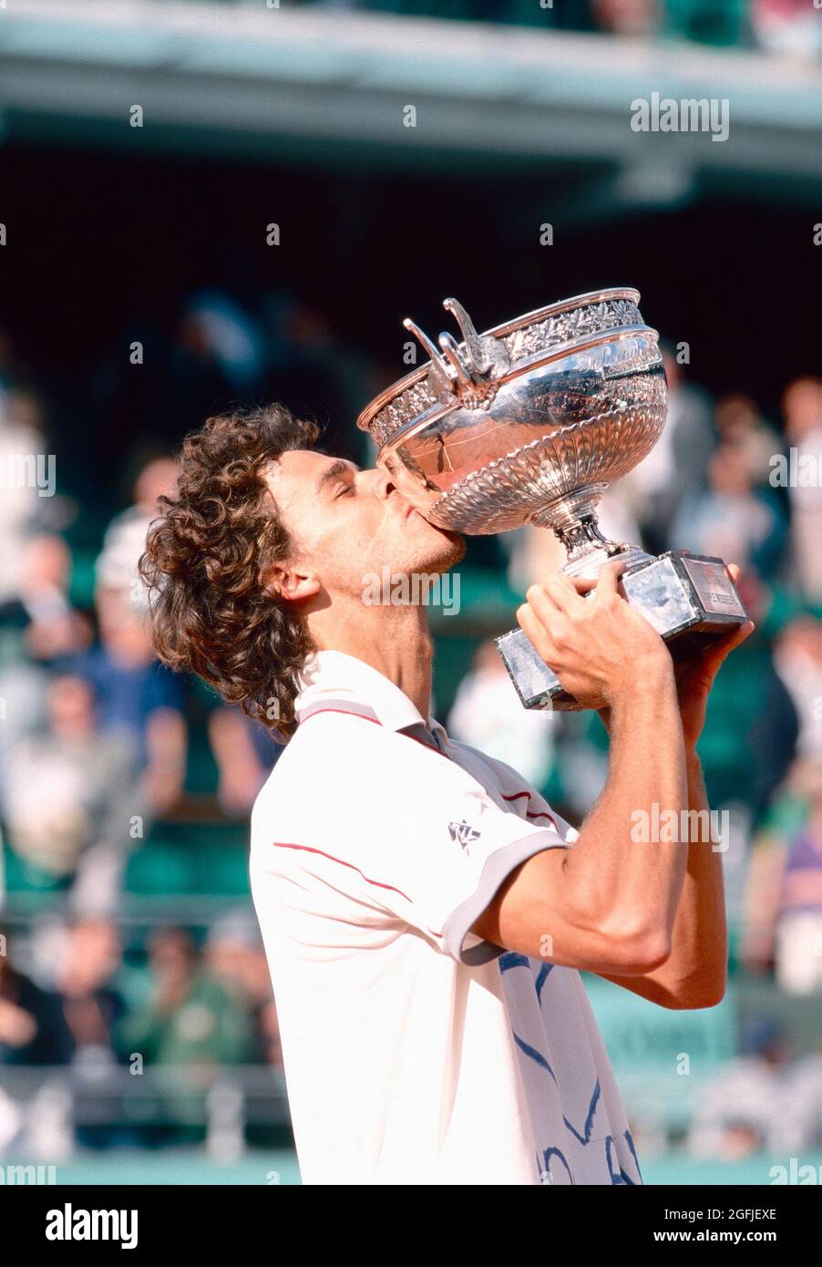Brazilian tennis player Gustavo Kuerten, Roland Garros, France 2001 ...