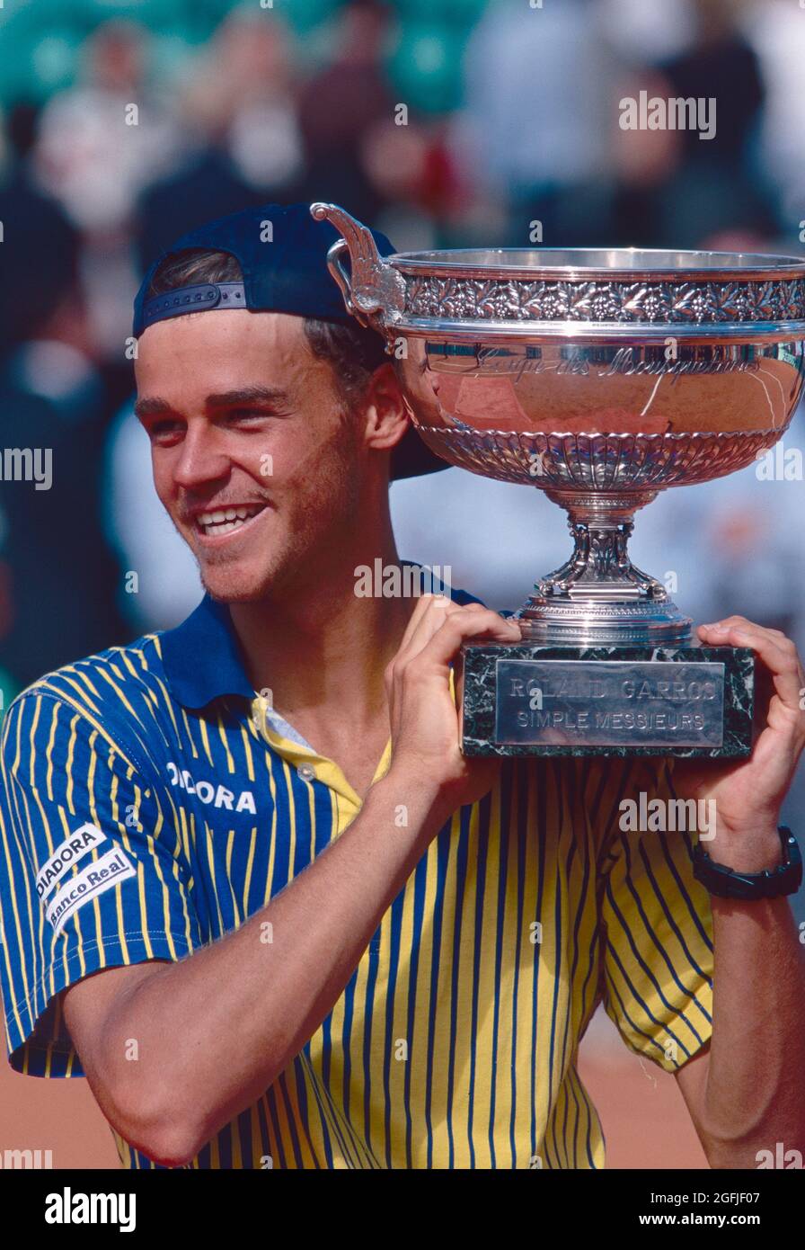 Brazilian tennis player Gustavo Kuerten, Roland Garros, France 1997 ...