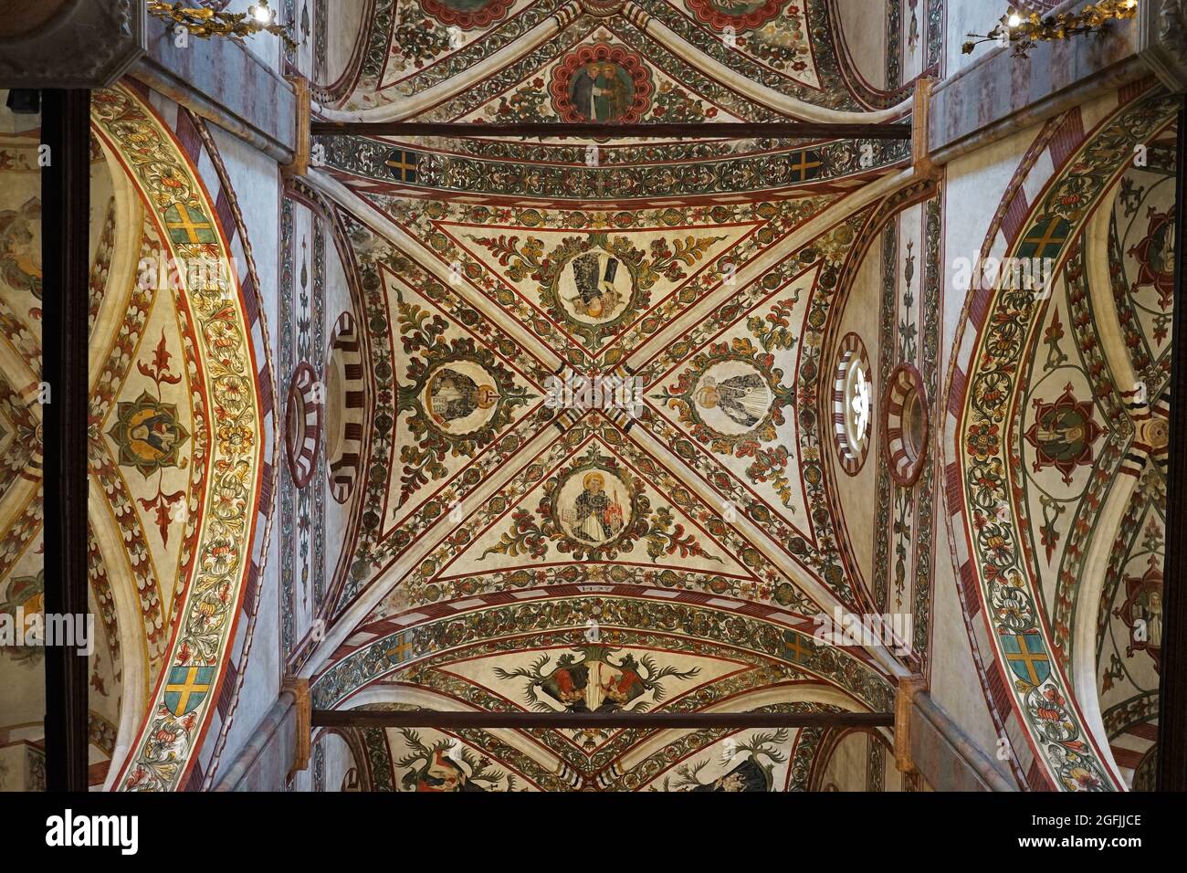 Interior architecture and decoration of Chiesa di Santa Anastasia, the ...