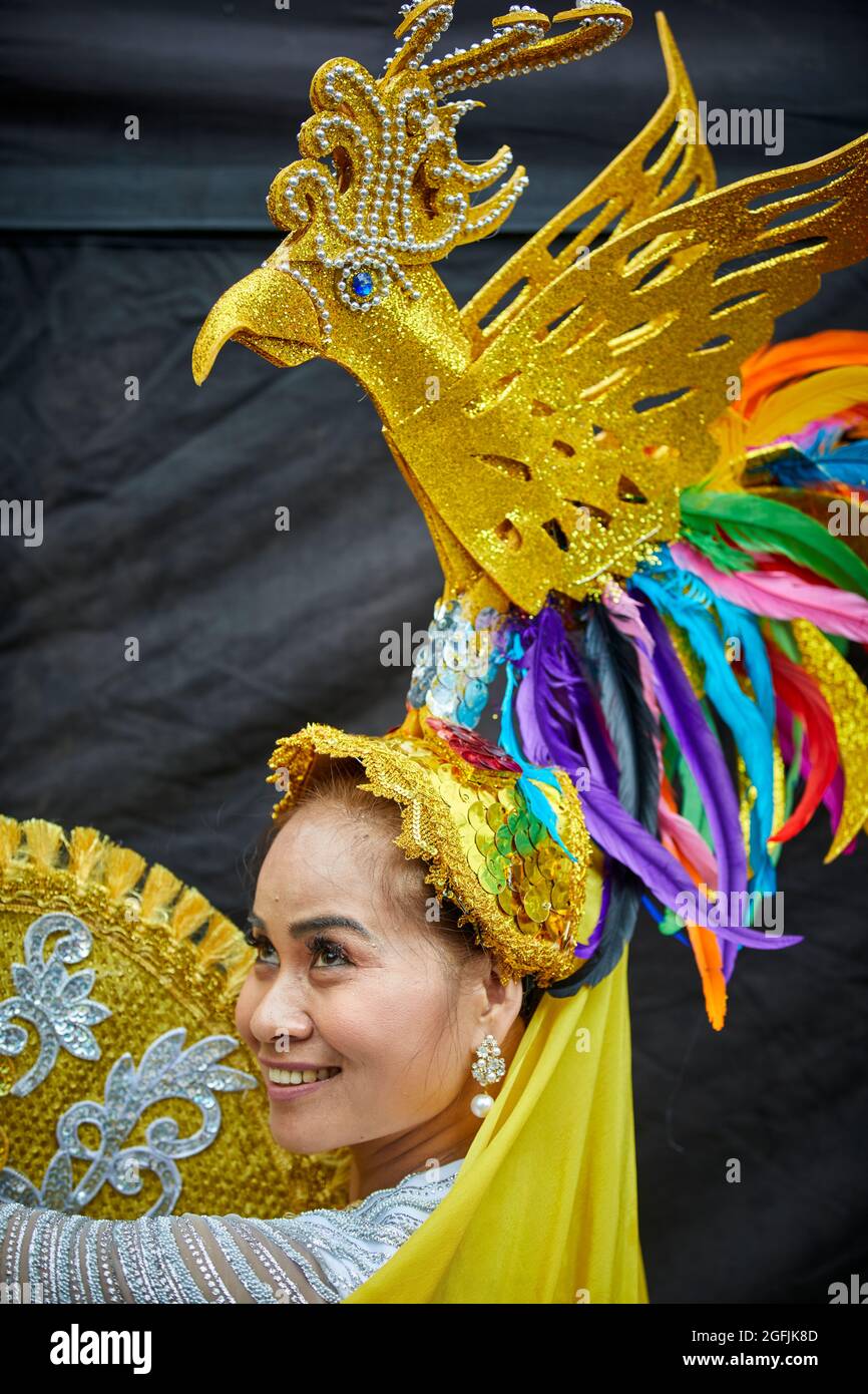 Sarimanok Costume