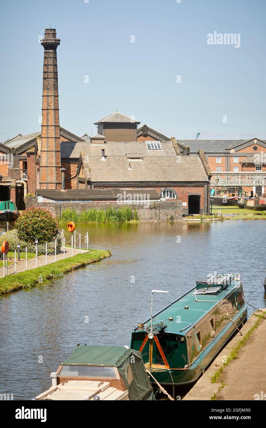 National Waterways Museum Ellesmere Port, end of the Shropshire Union ...