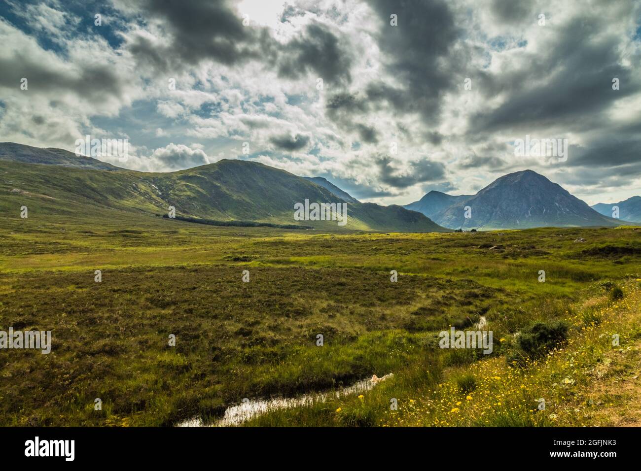 Scotland Glen Etive, James Bond Skyfall Road Stock Photo - Alamy
