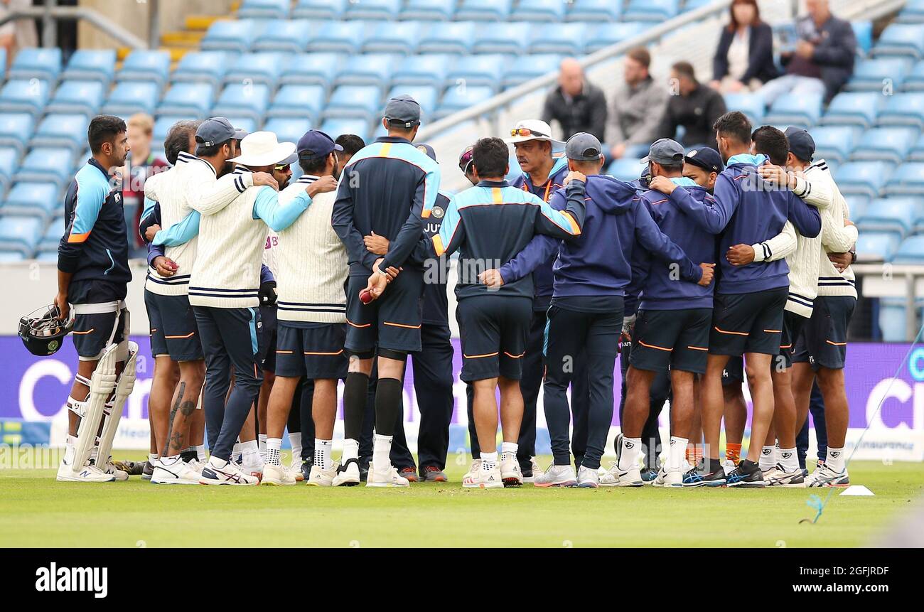 India team huddle ahead of day two of the cinch Third Test match at the ...