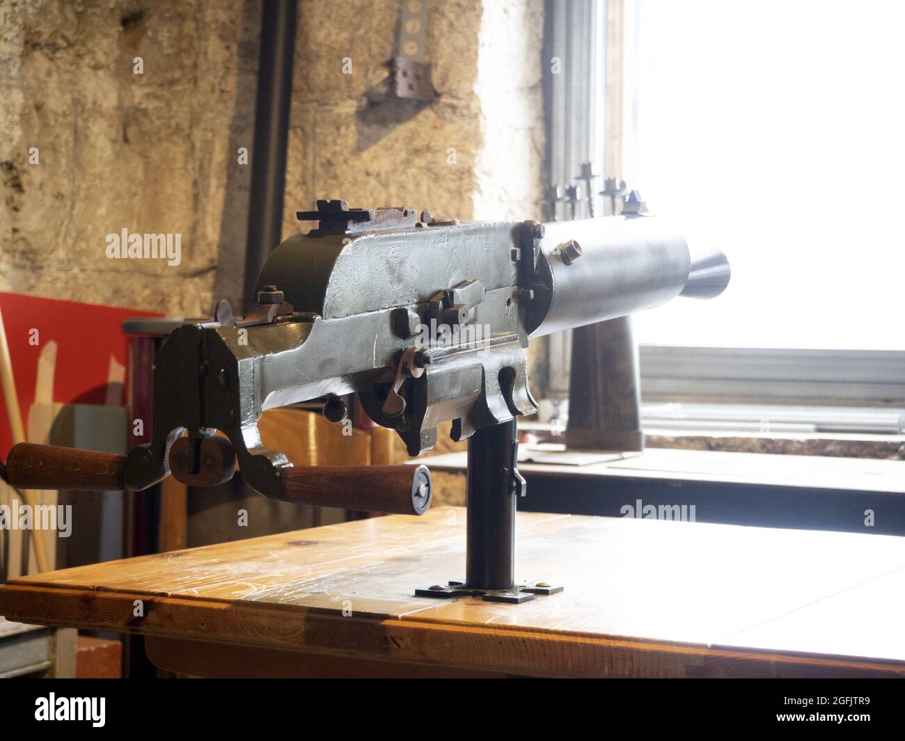 first world war wwi pistol maching gun Stock Photo - Alamy