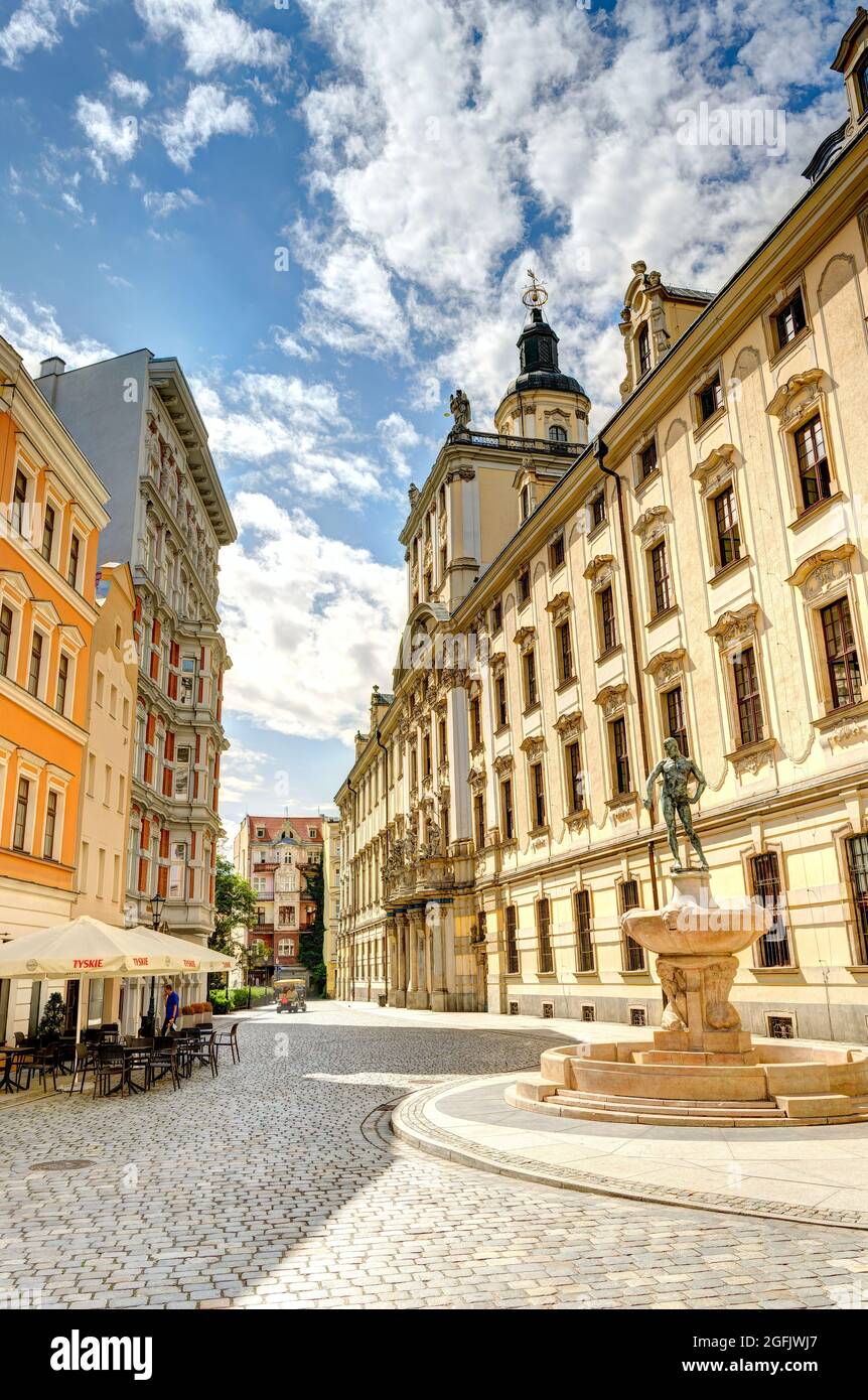 Uniwersytet wroclawski hi-res stock photography and images - Alamy