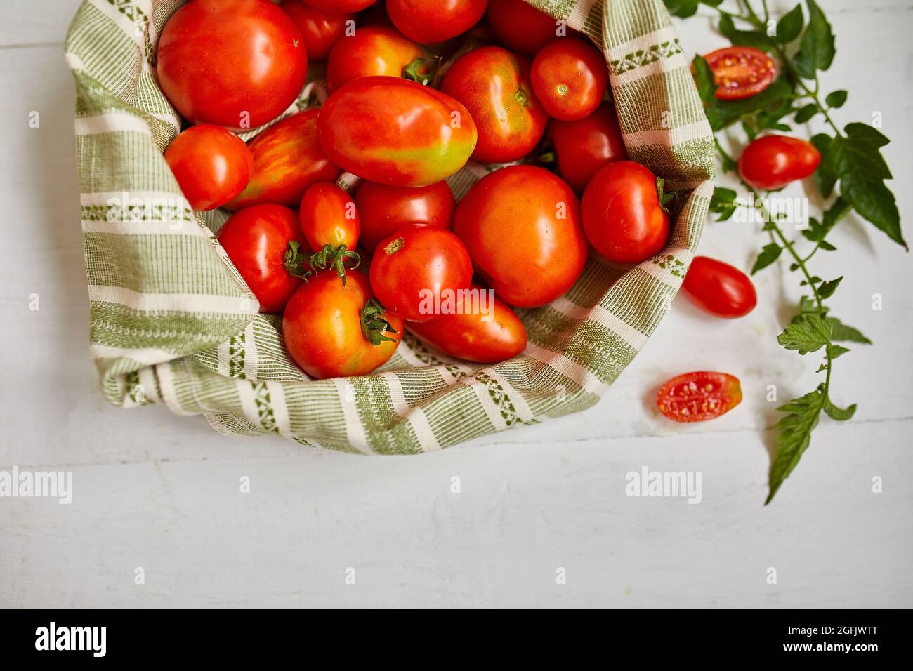 Storage of cotton harves hi-res stock photography and images - Alamy