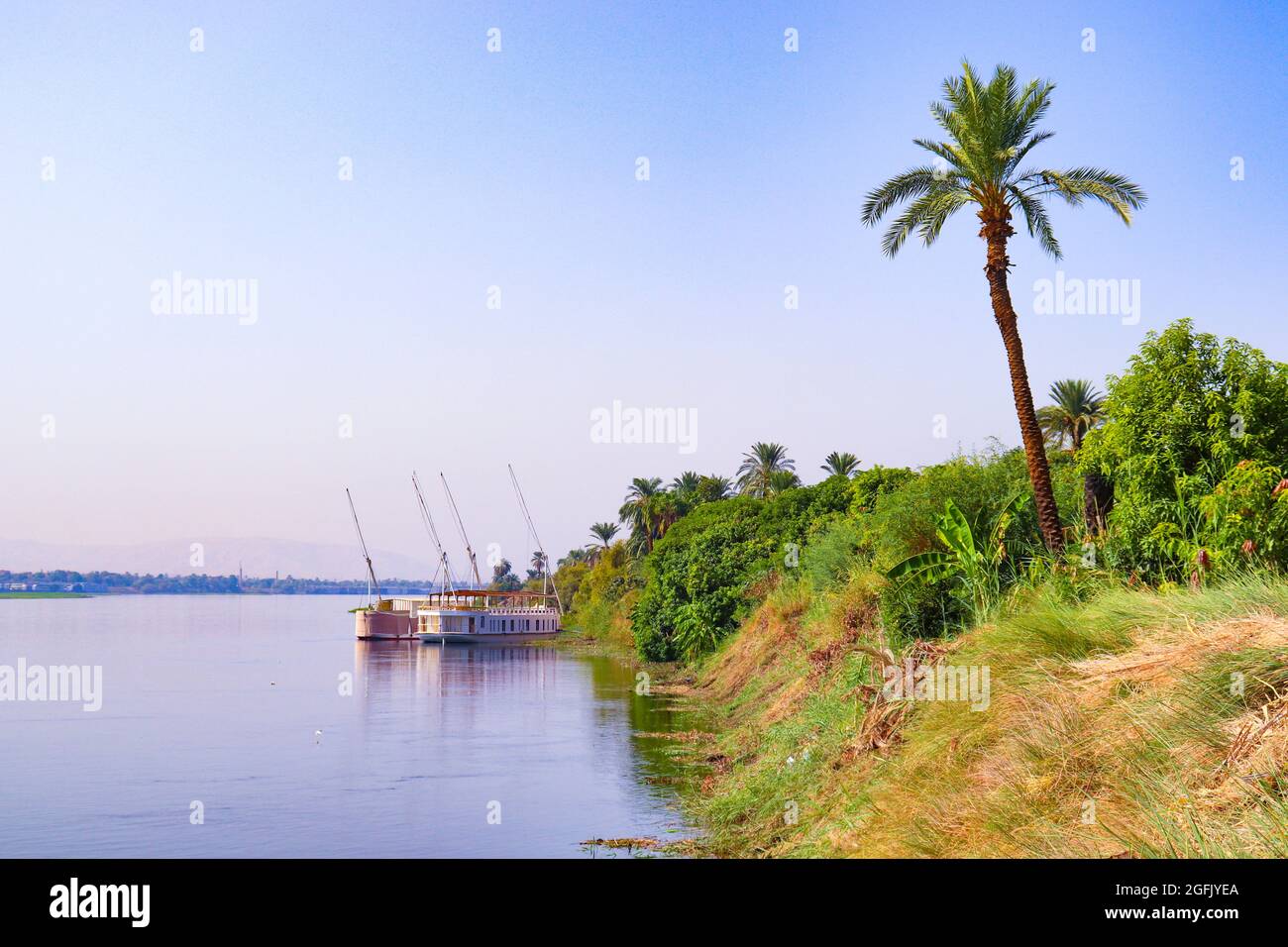 west bank of river nile Stock Photo - Alamy