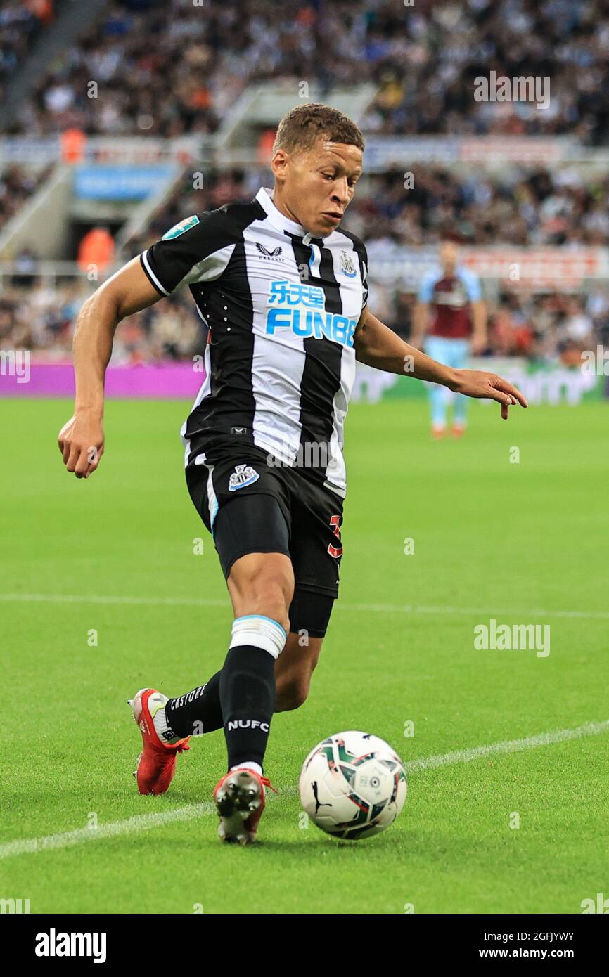 Dwight Gayle #34 of Newcastle United in action during the game in ...