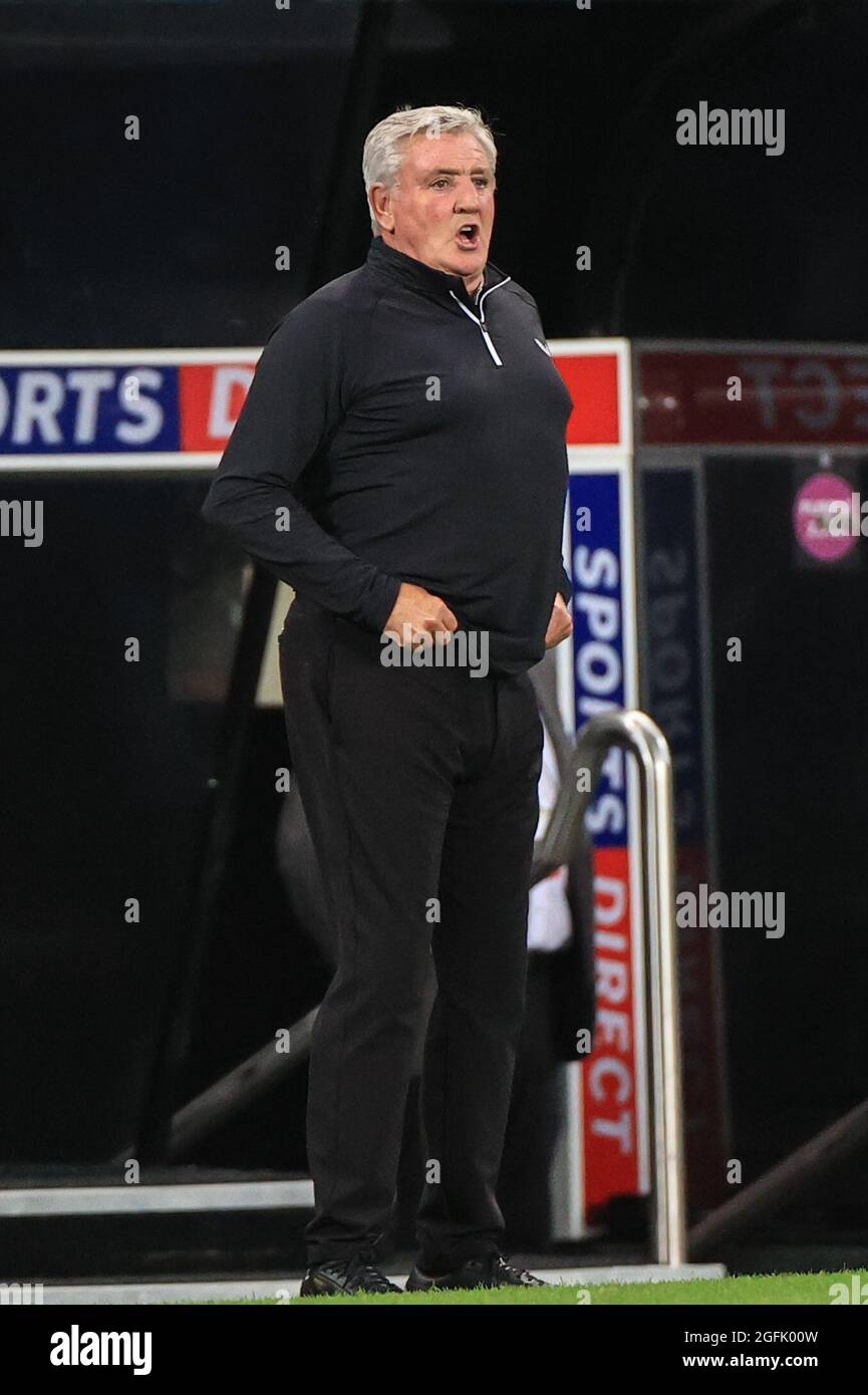 Steve bruce 2021 hi-res stock photography and images - Alamy