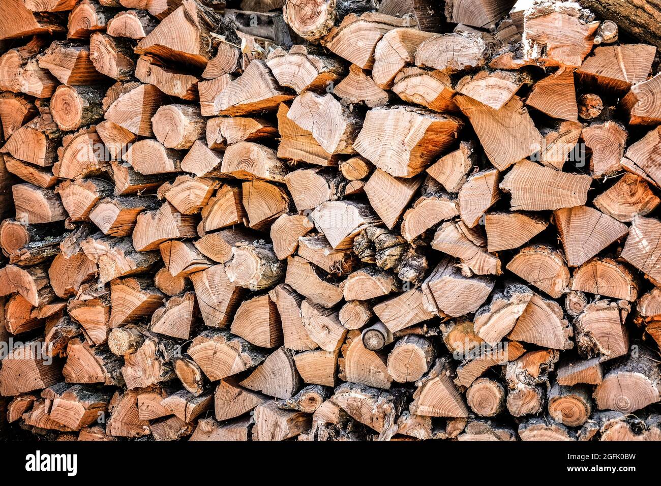 Chopped wood background Stock Photo - Alamy