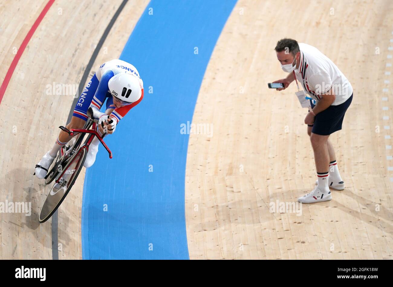 France's Alexandre Leaute receives encouragement form his coach during ...