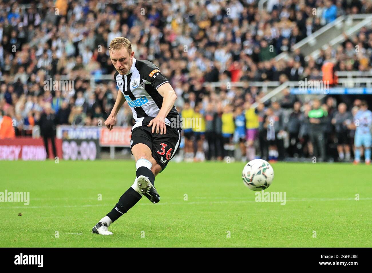 Newcastle, UK. 25th Aug, 2021. Sean Longstaff #36 of Newcastle United ...