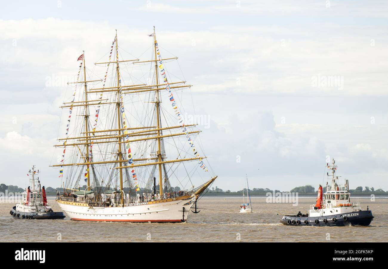 Bremerhaven, Germany. 26th Aug, 2021. The "Schulschiff Deutschland ...