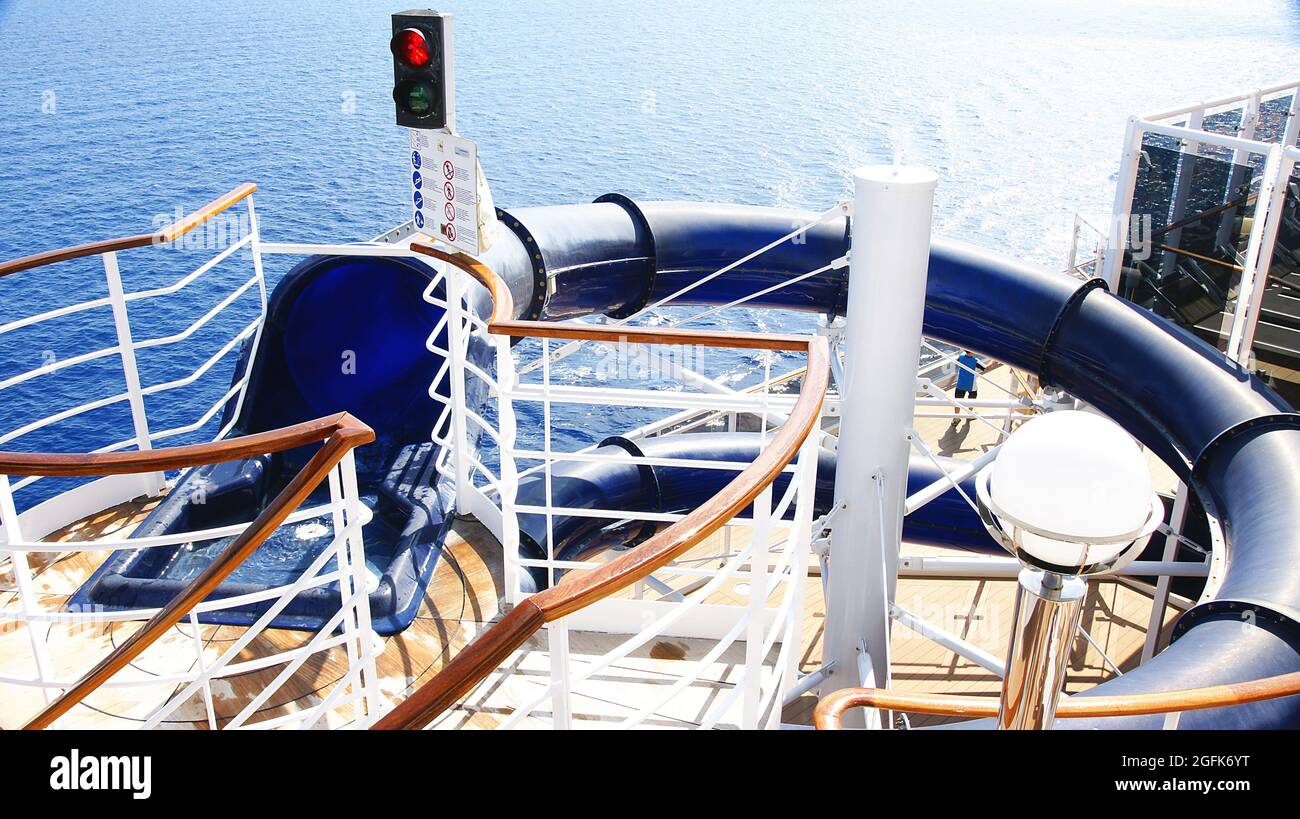 People having fun on the deck of a cruise ship Stock Photo - Alamy