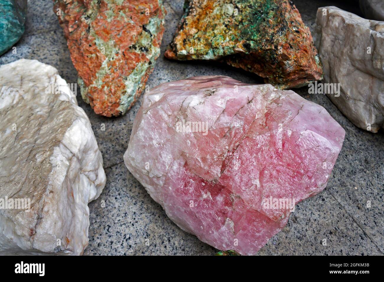 Sedimentary stones hi-res stock photography and images - Alamy